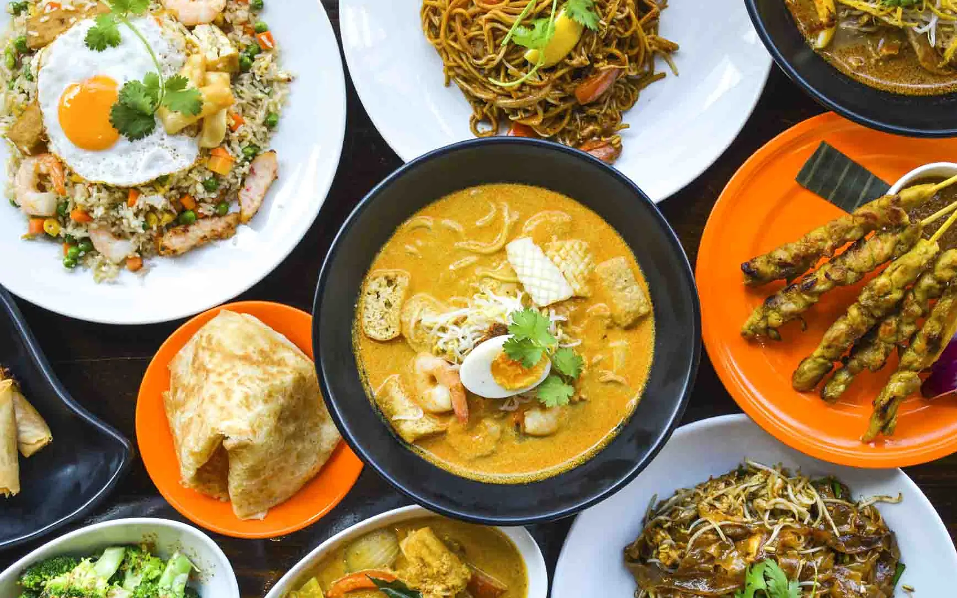 Get Satay Kingdom Cafe delivered to your door with Delivereasy