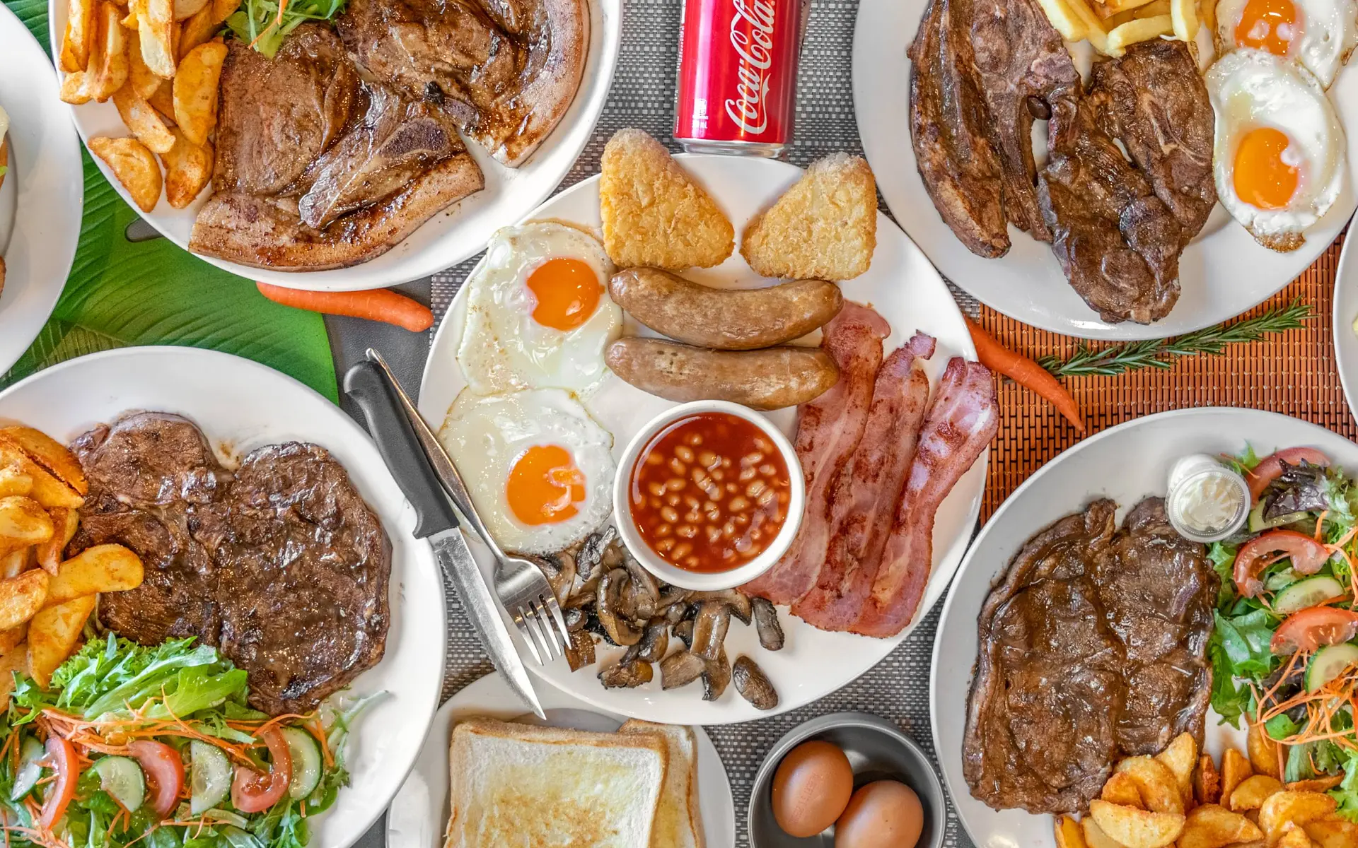 Get The Bakehouse Cafe delivered to your door with Delivereasy