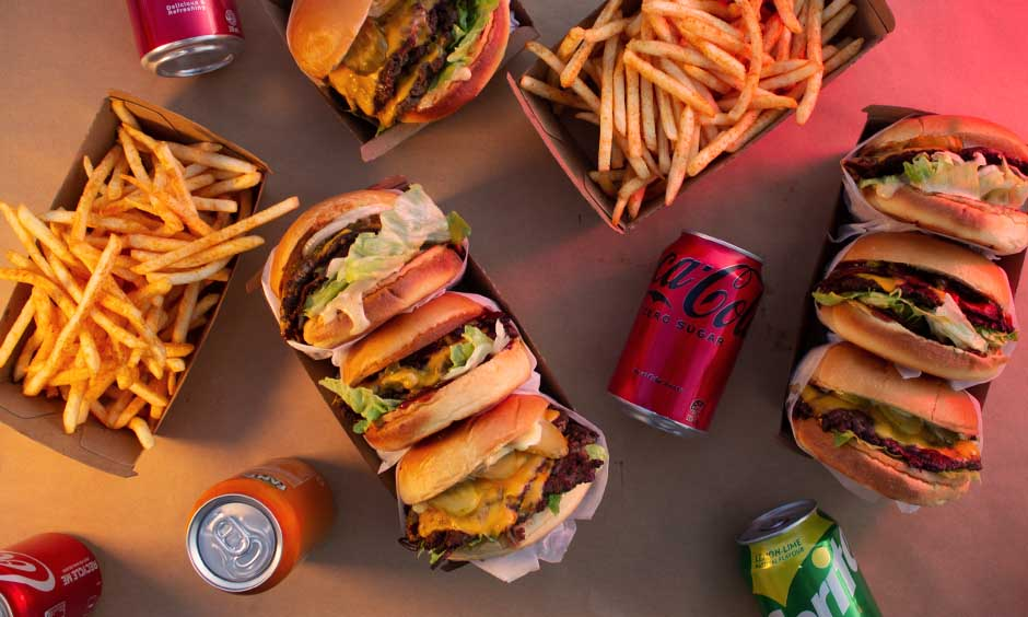 Get Burger Max delivered to your door with Delivereasy