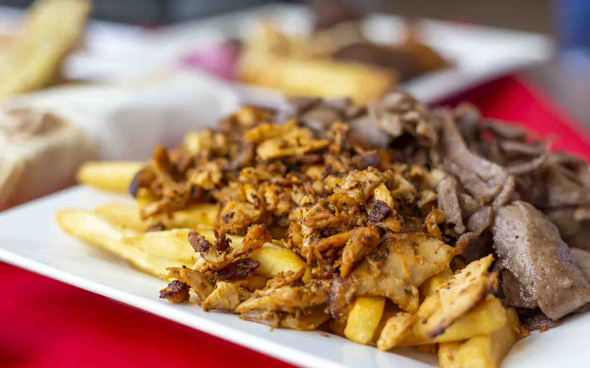 Get Daaku Kebab delivered to your door with Delivereasy