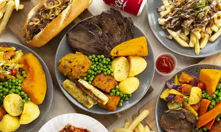 Get Pukekohe Roast Takeaway delivered to your door with Delivereasy
