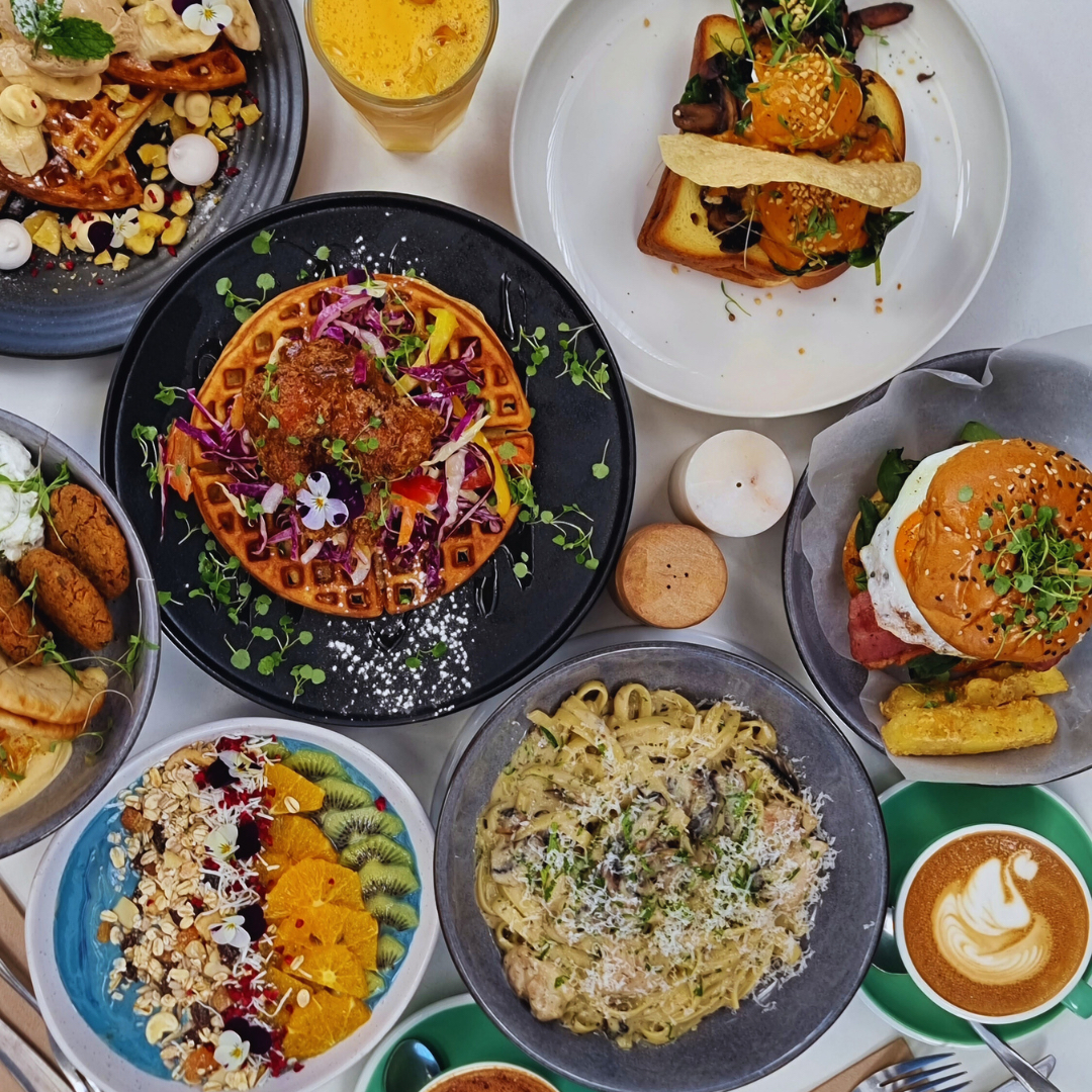 Get Red Kitchen Cafe delivered to your door with Delivereasy