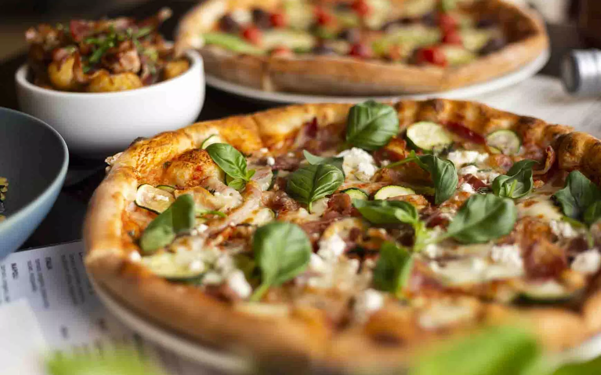 Get Spazio Italian Takeaway delivered to your door with Delivereasy