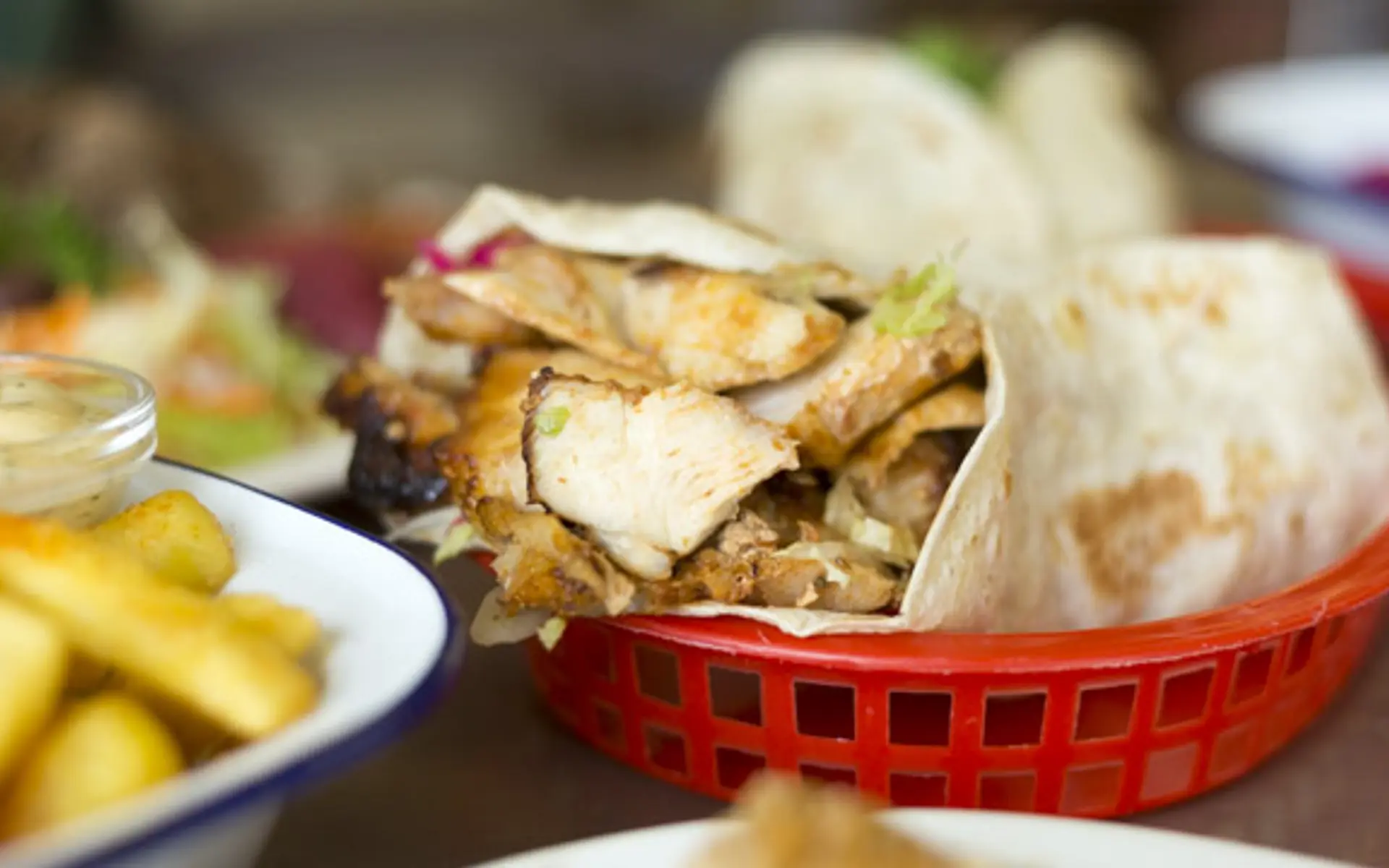 Get Istanbul Turkish Kebabs delivered to your door with Delivereasy